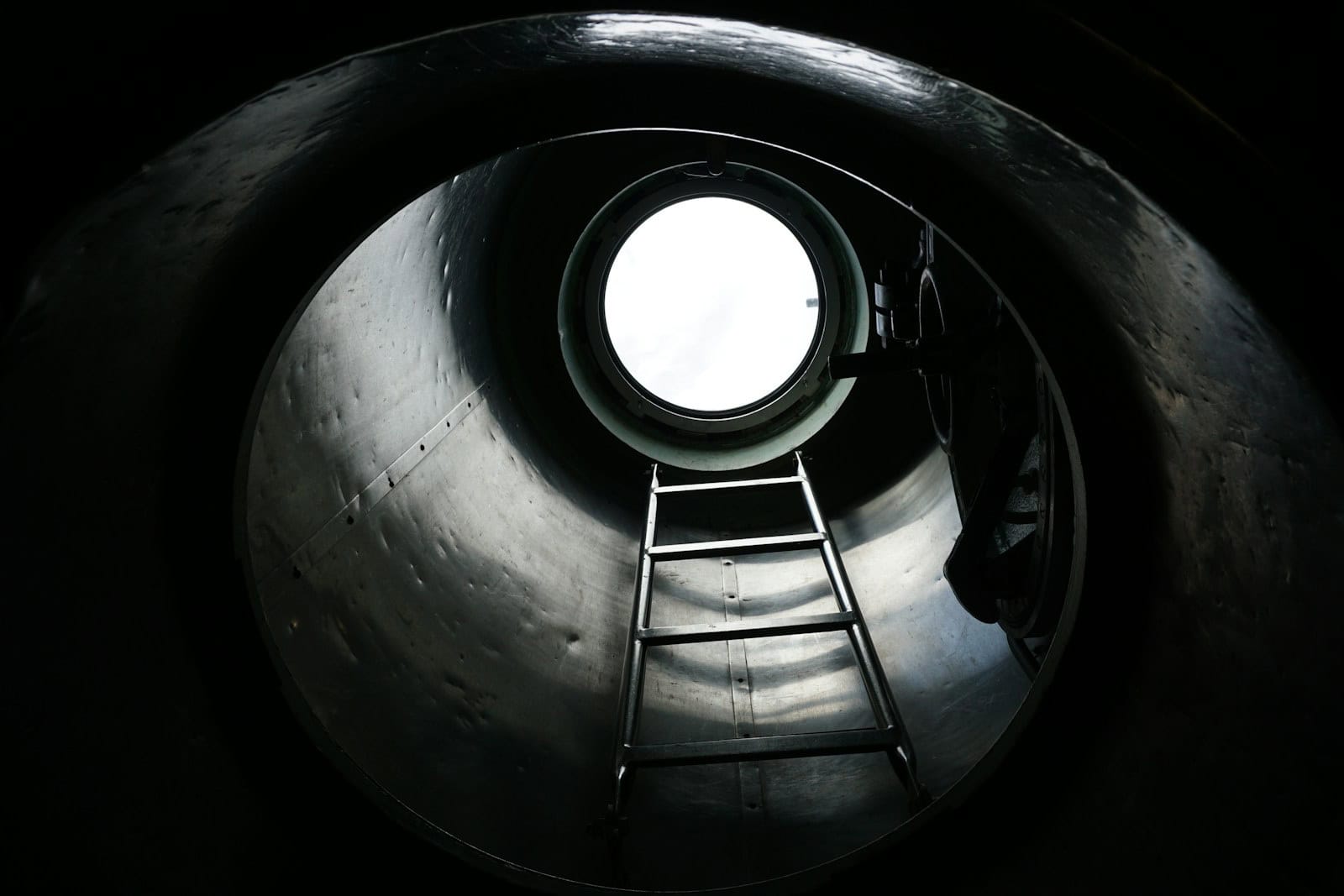 Developing an Effective Confined Space Entry Program - Learning HSE
